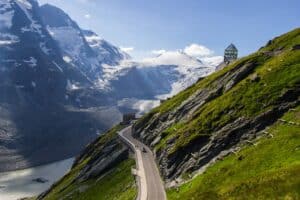 Plug For Austria: What You Need To Know - Plug Travel Guide